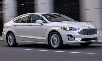 Ford Fusion wheel, tire sizes, bolt pattern